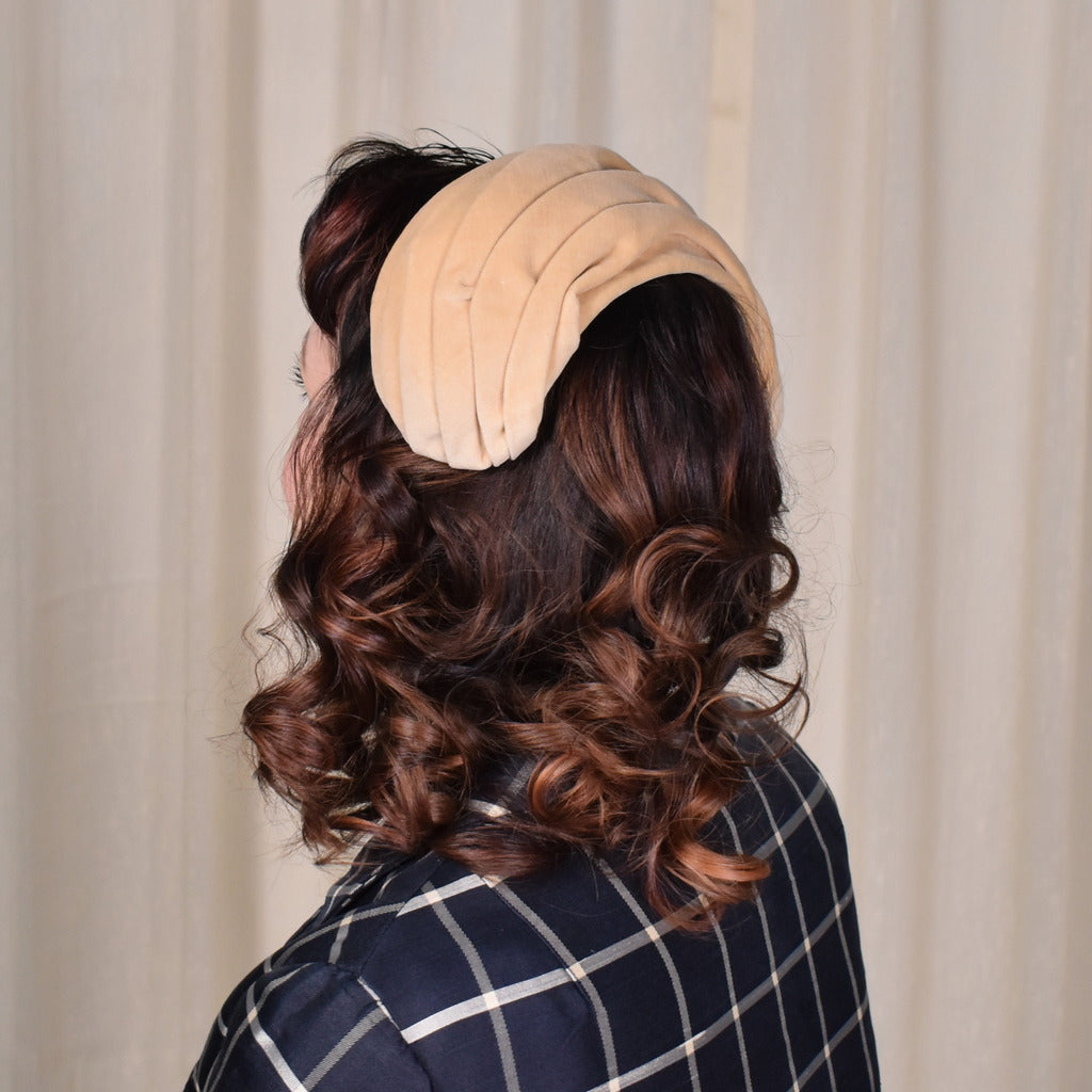 1920s Style Tan Velvet Crescent Turban Hat – Cats Like Us
