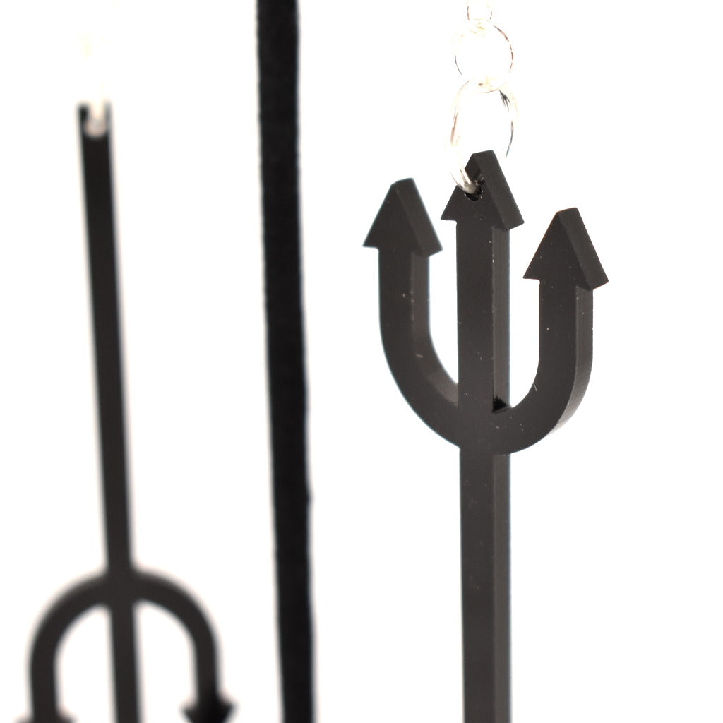 Devils Pitchfork Earrings – Cats Like Us