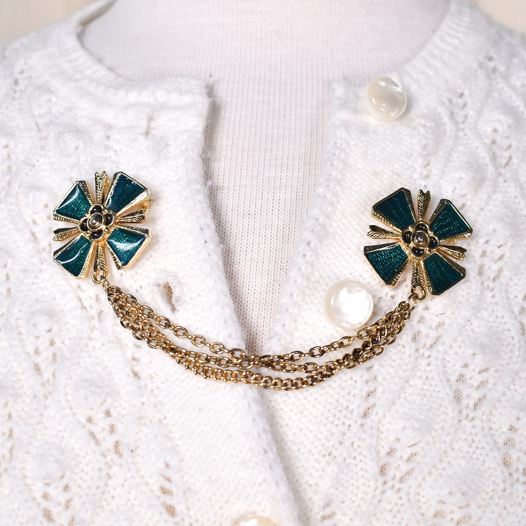 Green Cross Cardigan Pins – Cats Like Us